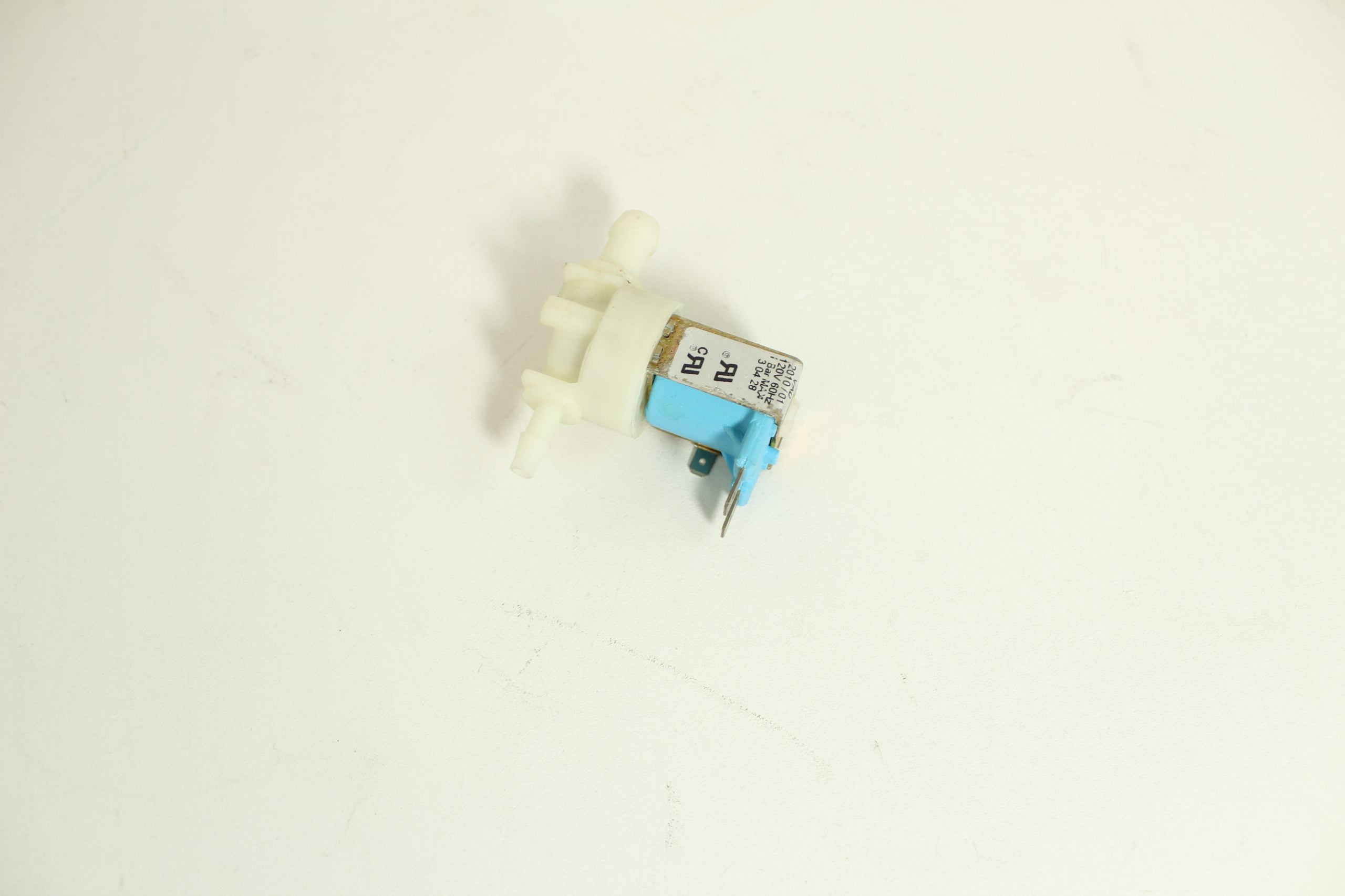 Low pressure spray valve for royal carpet cleaner carpet extractor ...