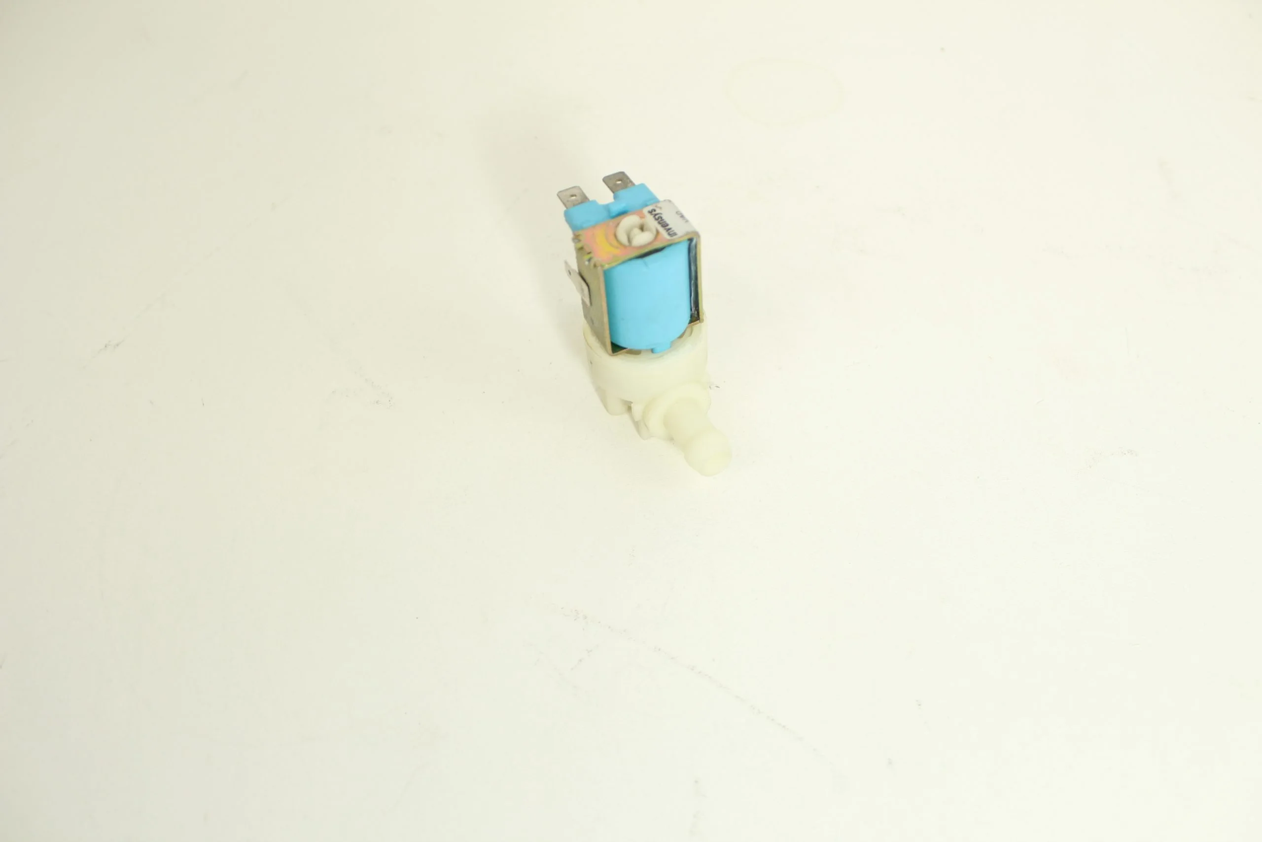 Low pressure spray valve for royal carpet cleaner carpet extractor ...